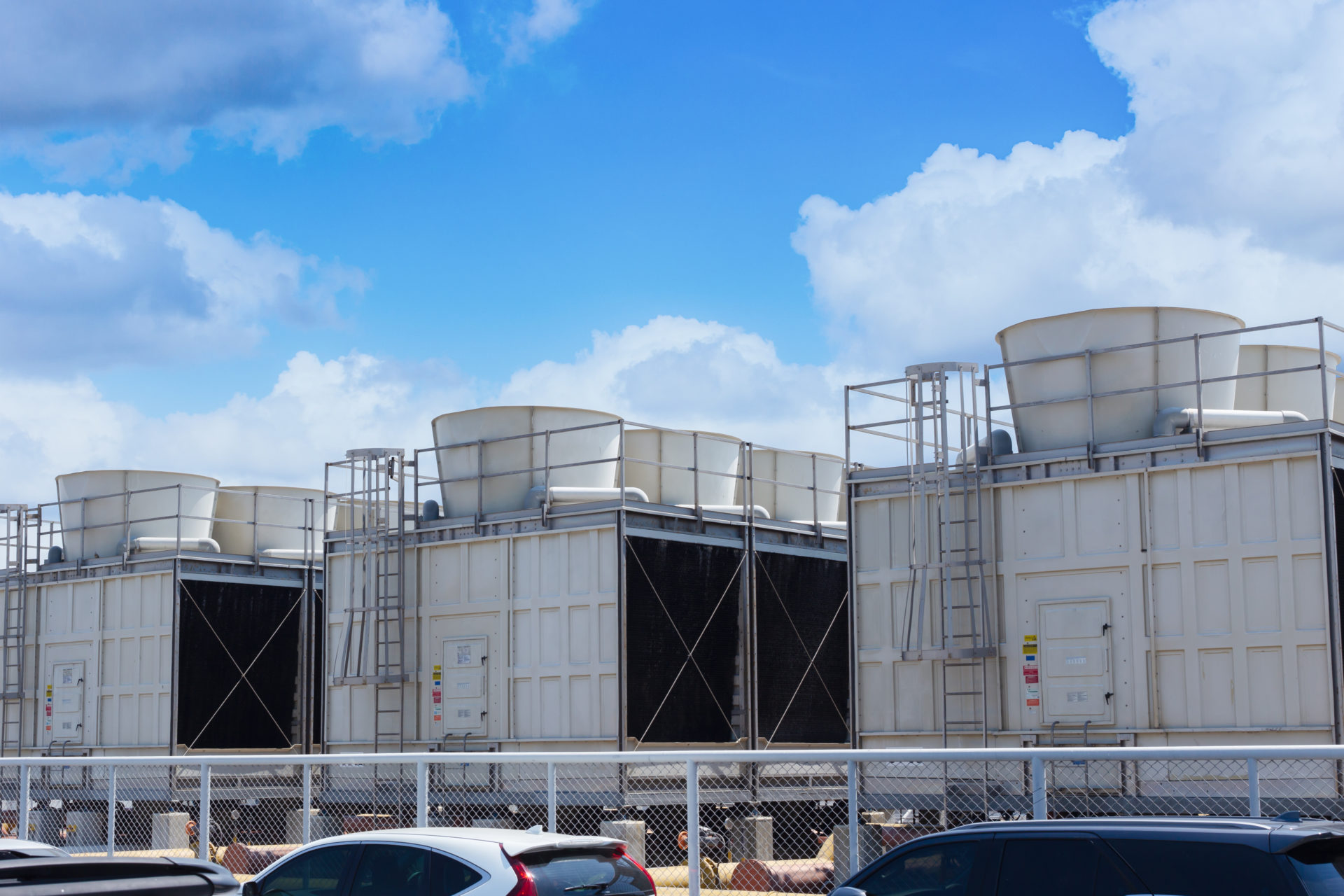 Warning Signs of Cooling Tower & HVAC System Failure | R2J